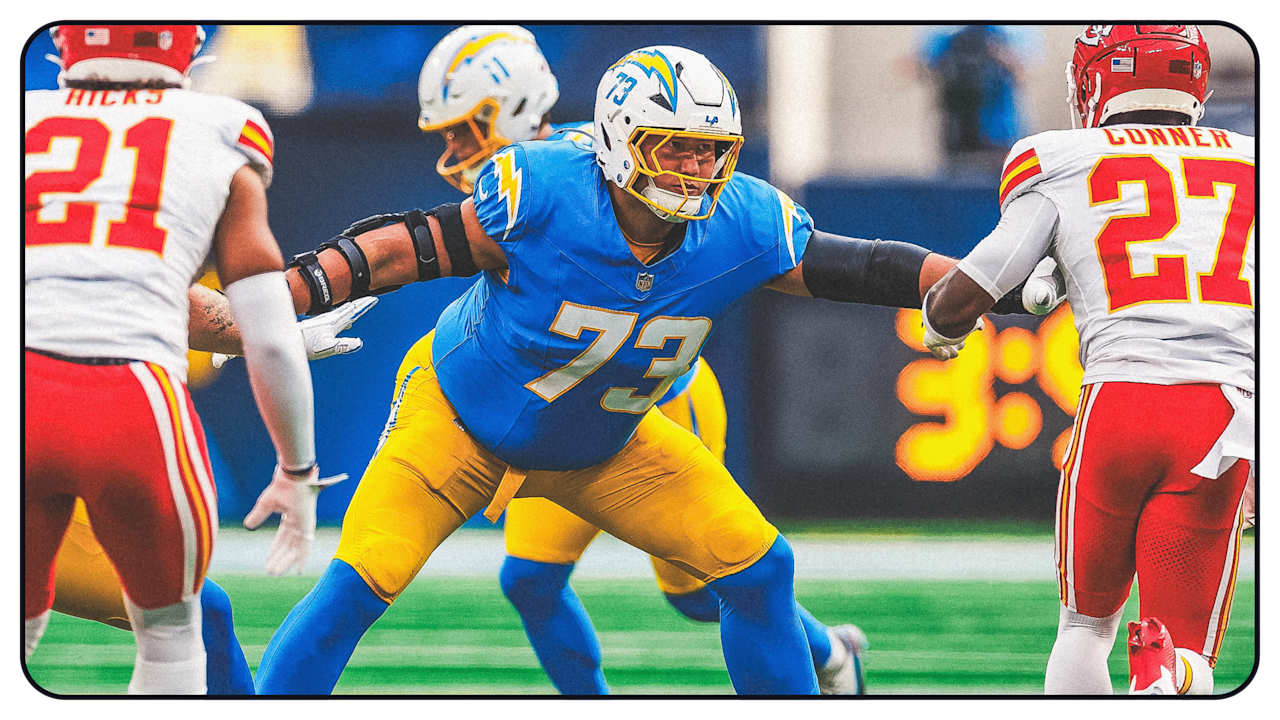 Best Photos of Chargers Free Agent Foster Sarell