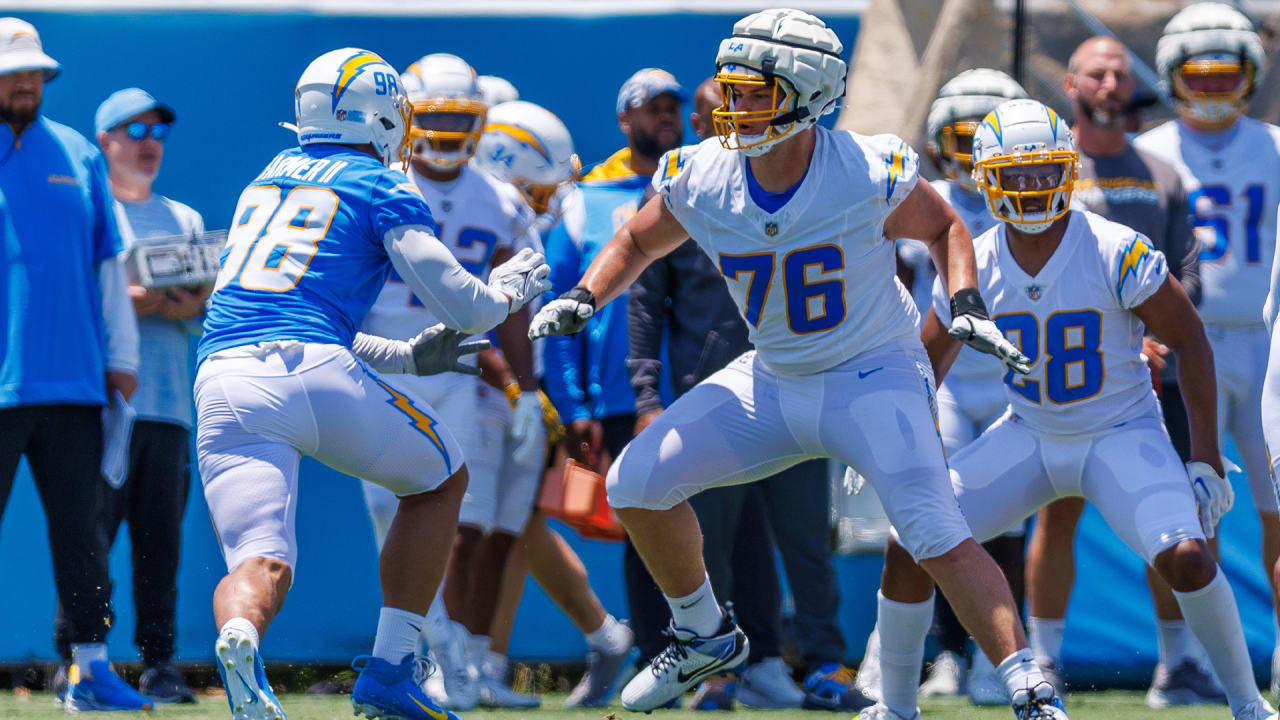 3 Observations: Chargers Shuffle Up O-Line Combos in OTAs