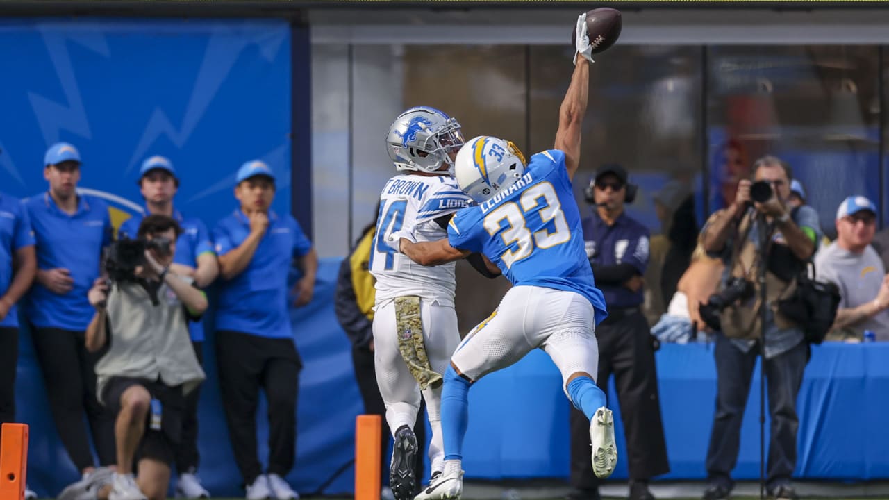 Deane Leonard Highlight: Bats Away Goff's Would-Be 33-Yard TD Pass At ...