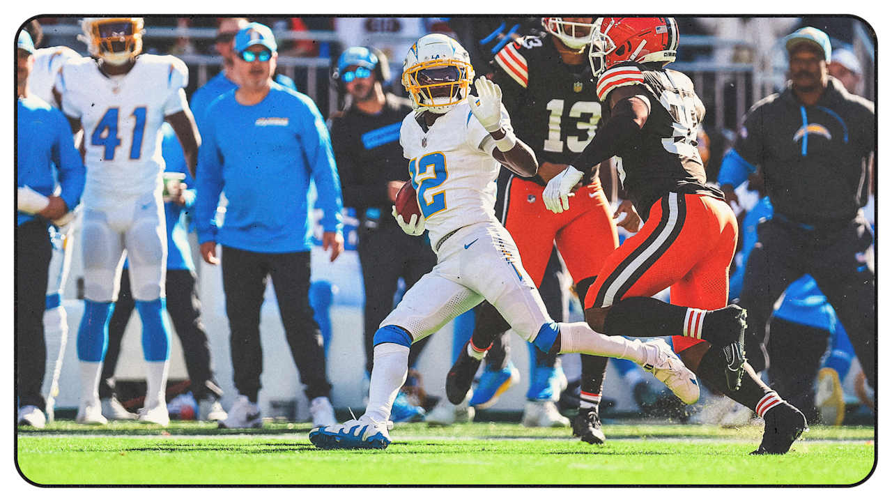 Derius Davis Highlight: 55-yard punt return