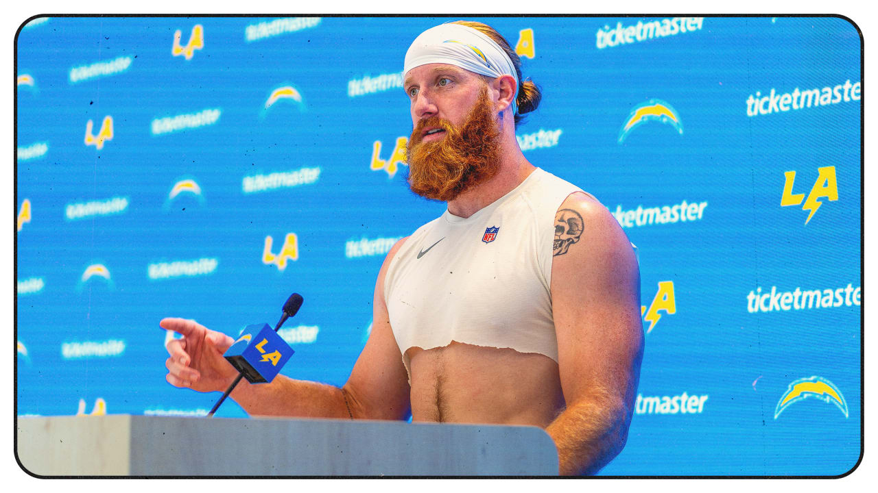 Press Conference: Hayden Hurst On Justin Herbert’s Competitiveness