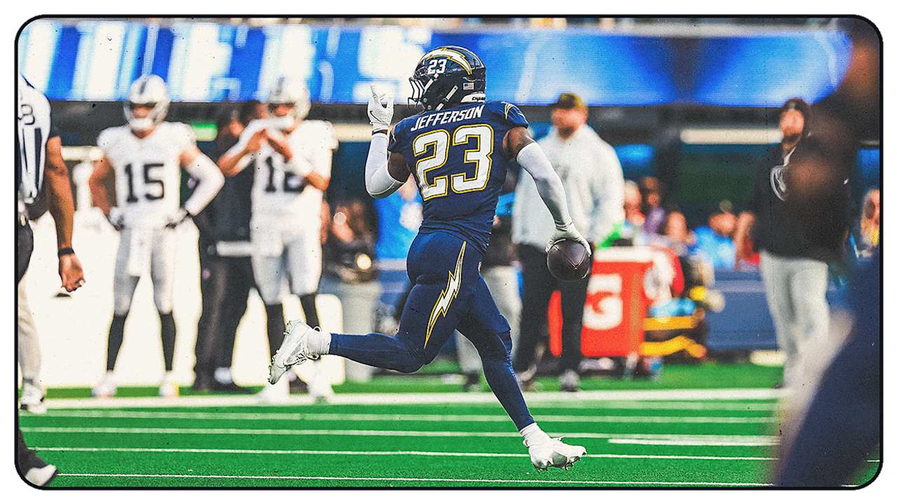 Tony Jefferson Highlight: Intercepts Deep Pass