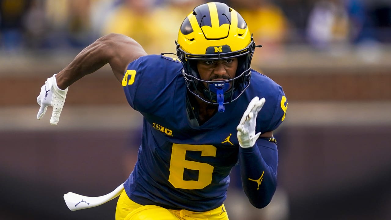 2024 Draft: Full College Highlights of Seventh Round Pick WR, Cornelius ...