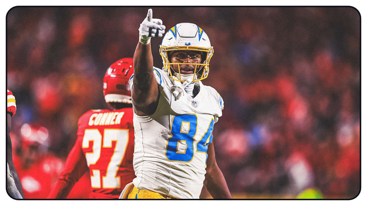 Best Photos of Chargers Free Agent Stone Smartt