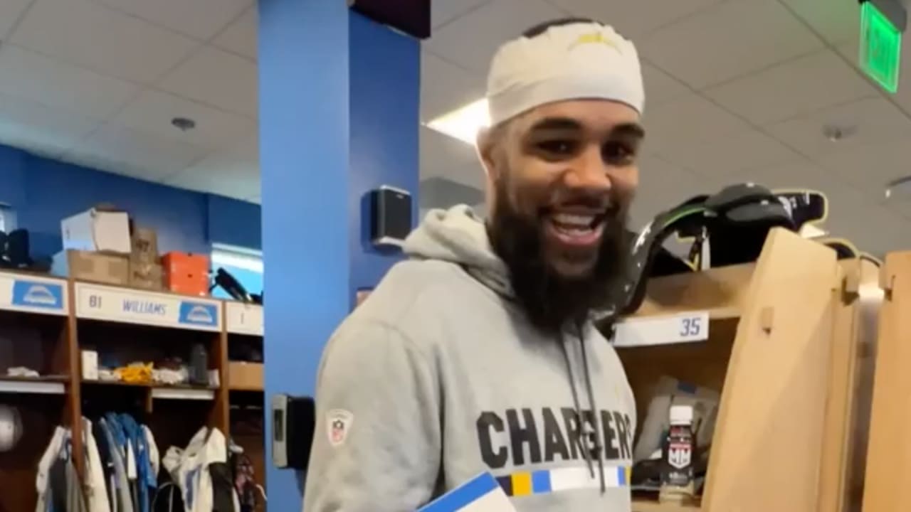 Tiny Mic: Asking Chargers Players to Pick a Card