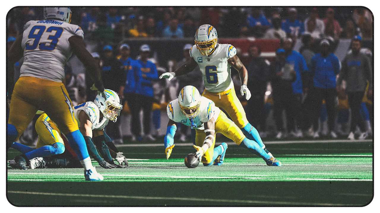 Alohi Gilman & Derwin James, Jr. Highlight: Fumble