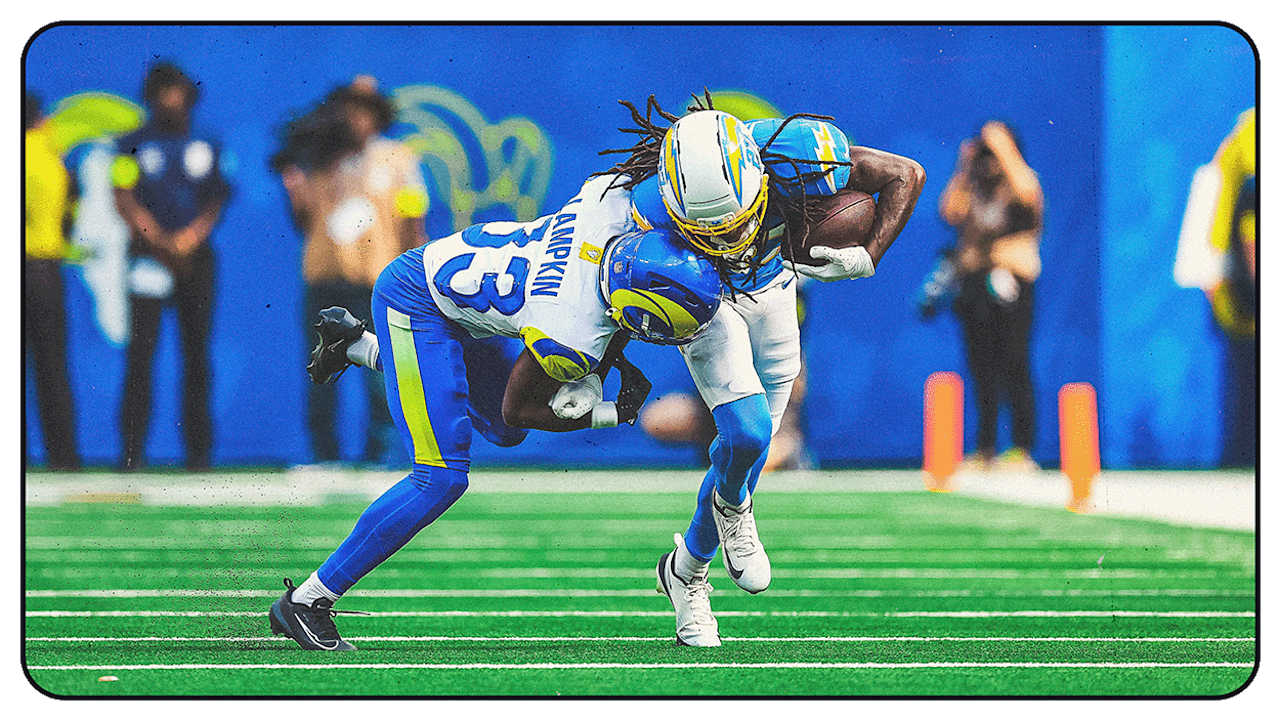 Taylor Heinicke Highlight: Pass to JaQuae Jackson for First Down