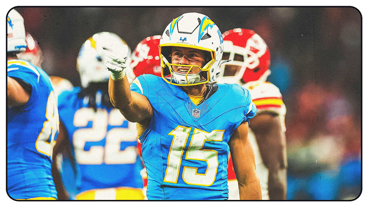 Ladd McConkey Highlight: 23-yard Reception