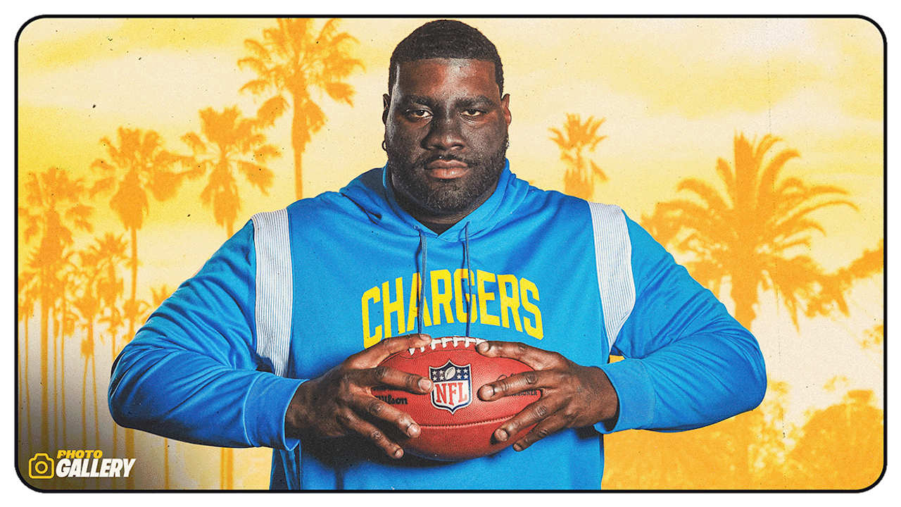 Photos: Mekhi Becton's First Day as a Charger