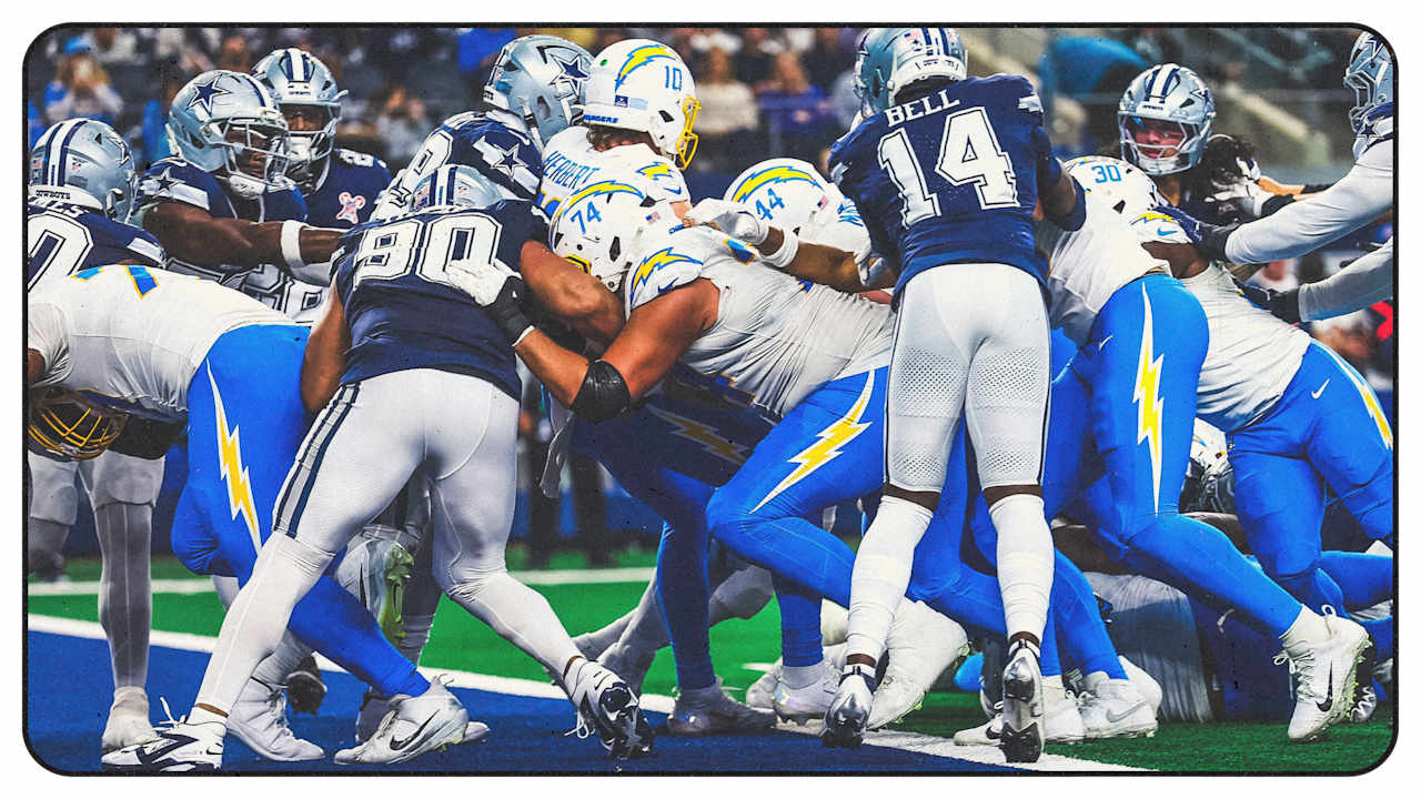 Justin Herbert Highlight: Second Rushing TD