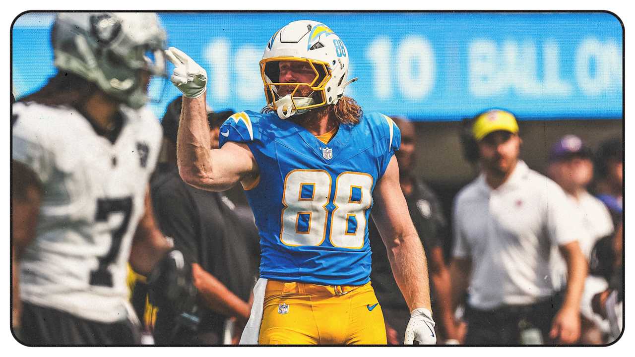 Justin Herbert Highlight: 27-Yard Pass to Hayden Hurst