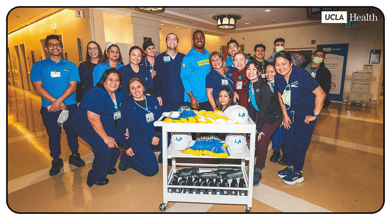 Chargers Linebacker Denzel Perryman Pays Special Visit to UCLA Medical ...