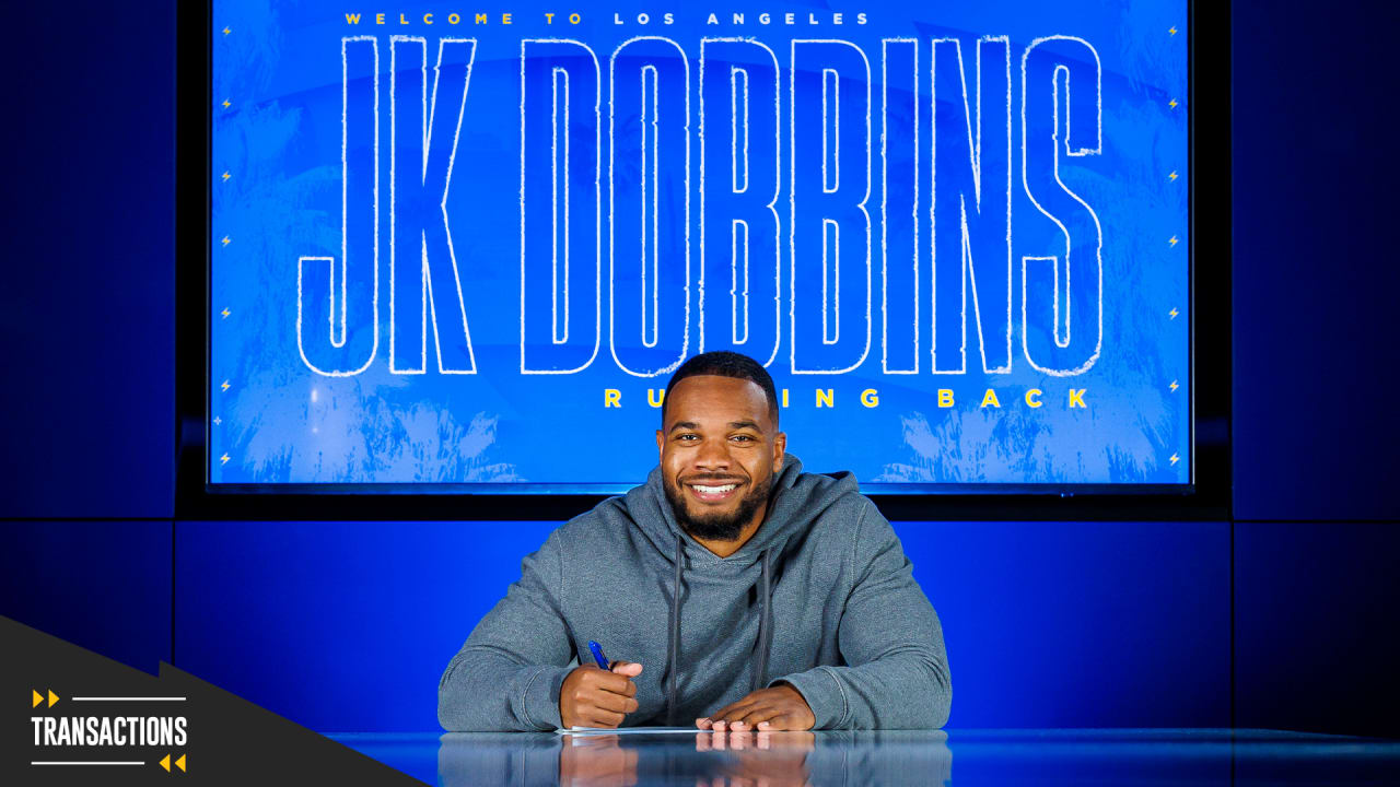 Los Angeles Chargers Sign J.K. Dobbins