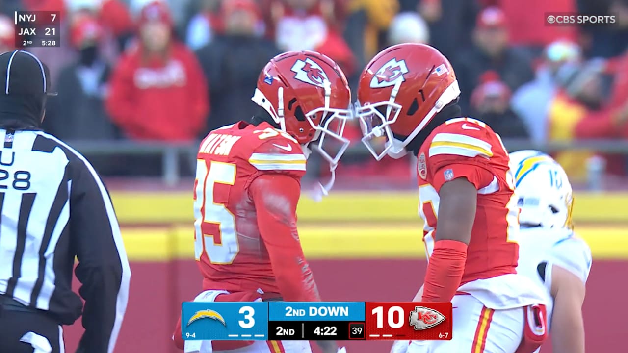Kansas City Chiefs Cornerback Jaylen Watson Goes Untouched and Sacks ...