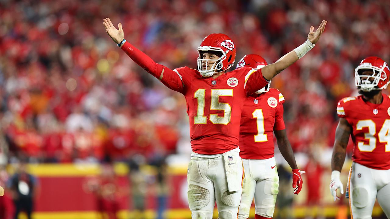 Photos: Game Action from Week 5 | Chiefs vs. Saints