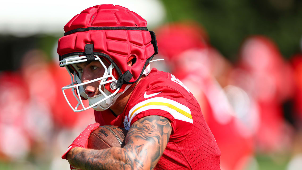 Rugby Star Turned Tailback Louis Rees-Zammit’s NFL Dream Continues at ...