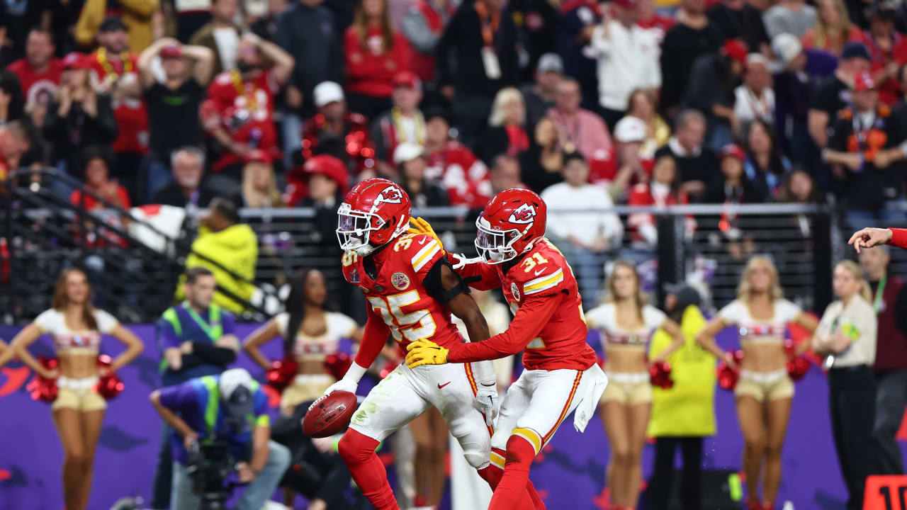 Kansas City Chiefs pounce on San Francisco 49ers' costly muffed punt ...