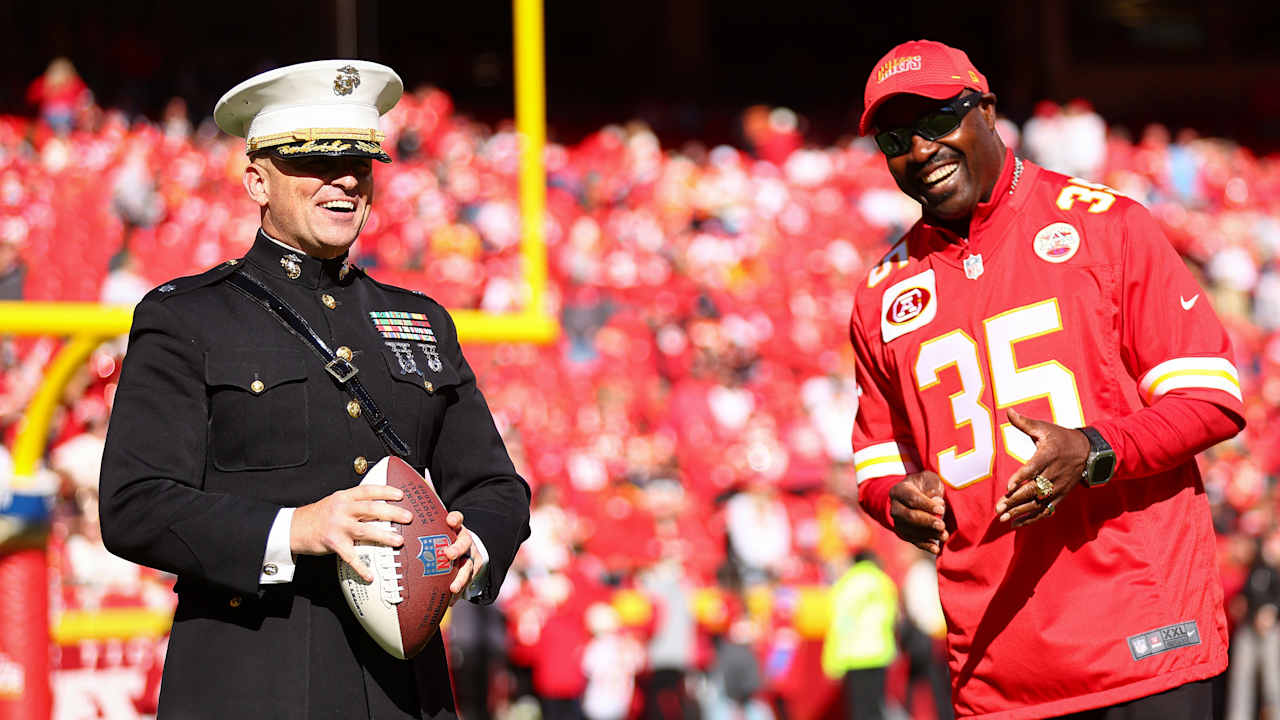 Chiefs Recognize Lt. Col. Richard Hayek as a Tribute to the Troops ...