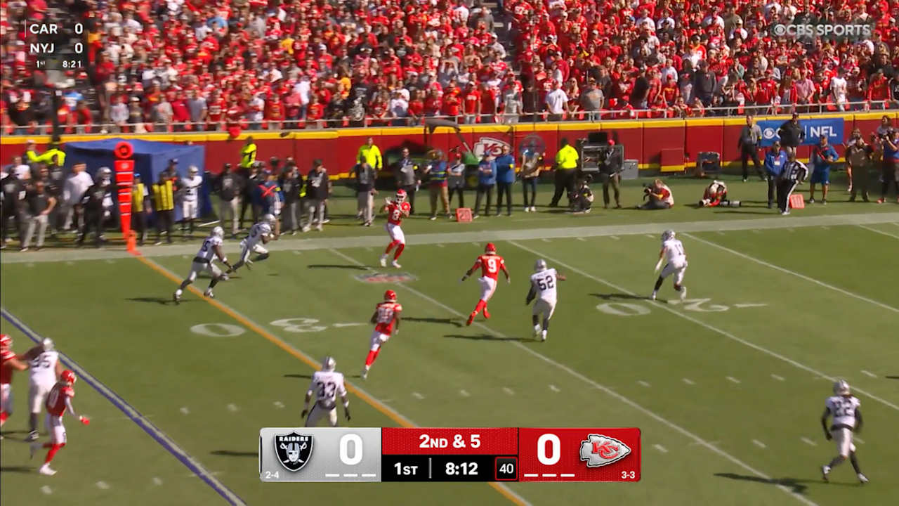 Chiefs Quarterback Patrick Mahomes 28-yard Strike to Tight End Noah ...