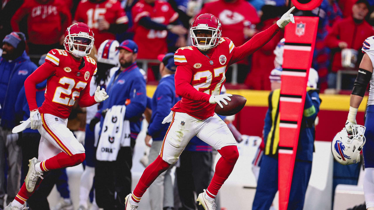 Kansas City Chiefs cornerback Chamarri Conner comes down with his first ...