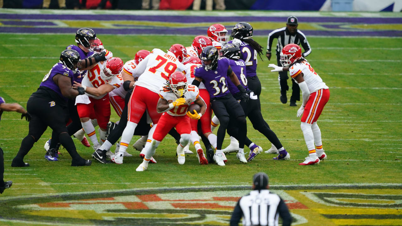 Running back Isiah Pacheco's 12-yard run gets Kansas City Chiefs into ...