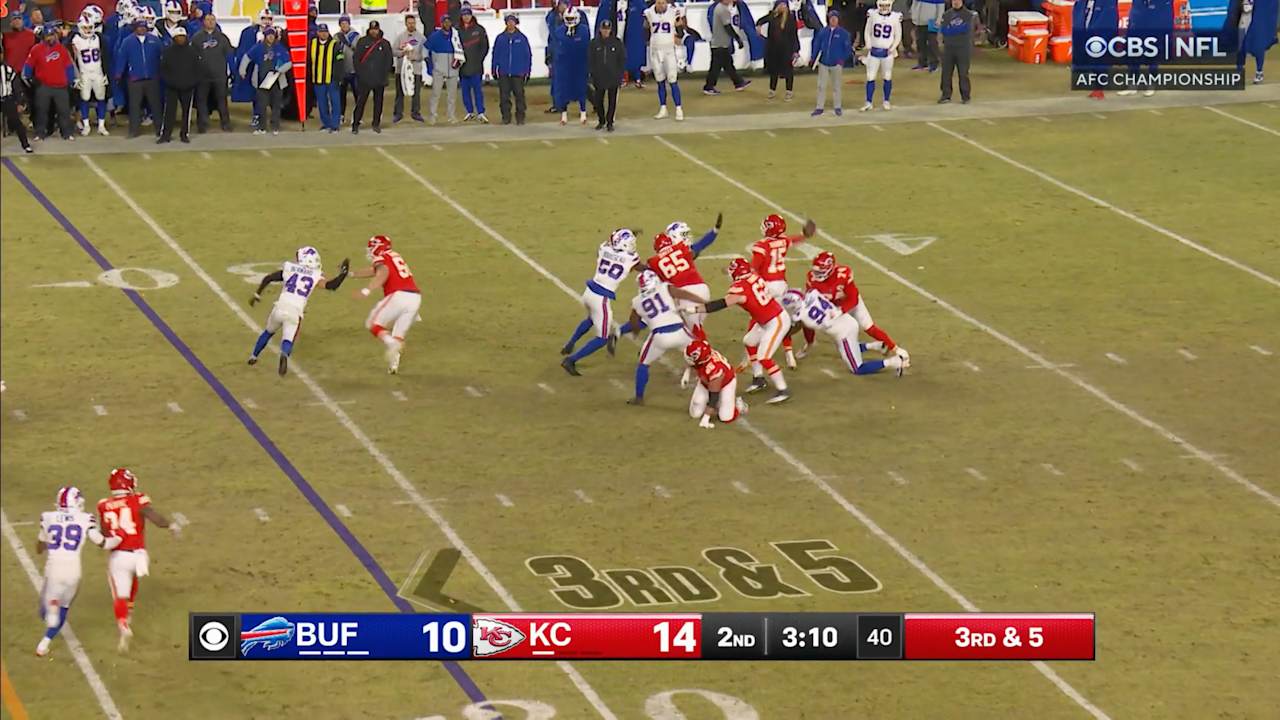 Can't-Miss Play: Chiefs Wide Receiver Xavier Worthy's Bizarre '50-50 ...