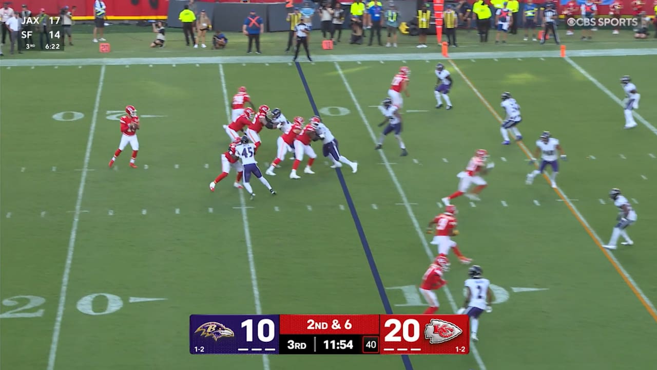 TOUCHDOWN: Quarterback Patrick Mahomes Throws a Laser to Wide Receiver ...