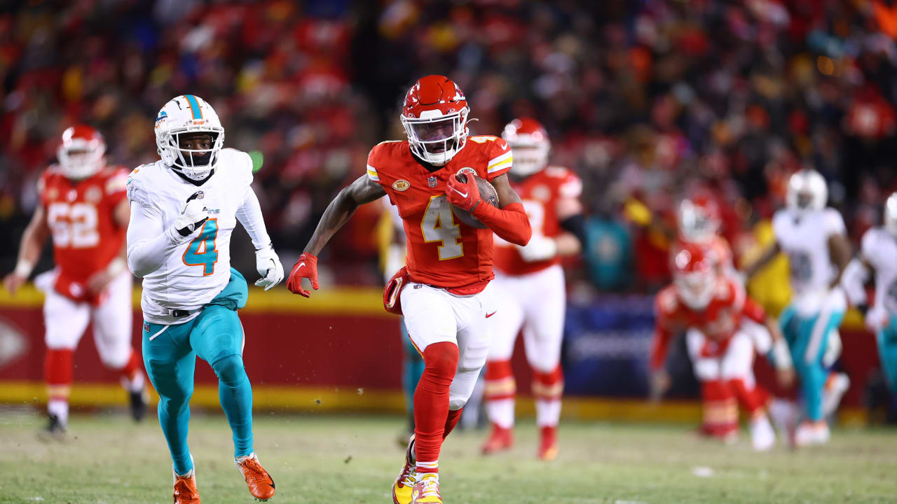 Quarterback Patrick Mahomes and wide receiver Rashee Rice connect again ...