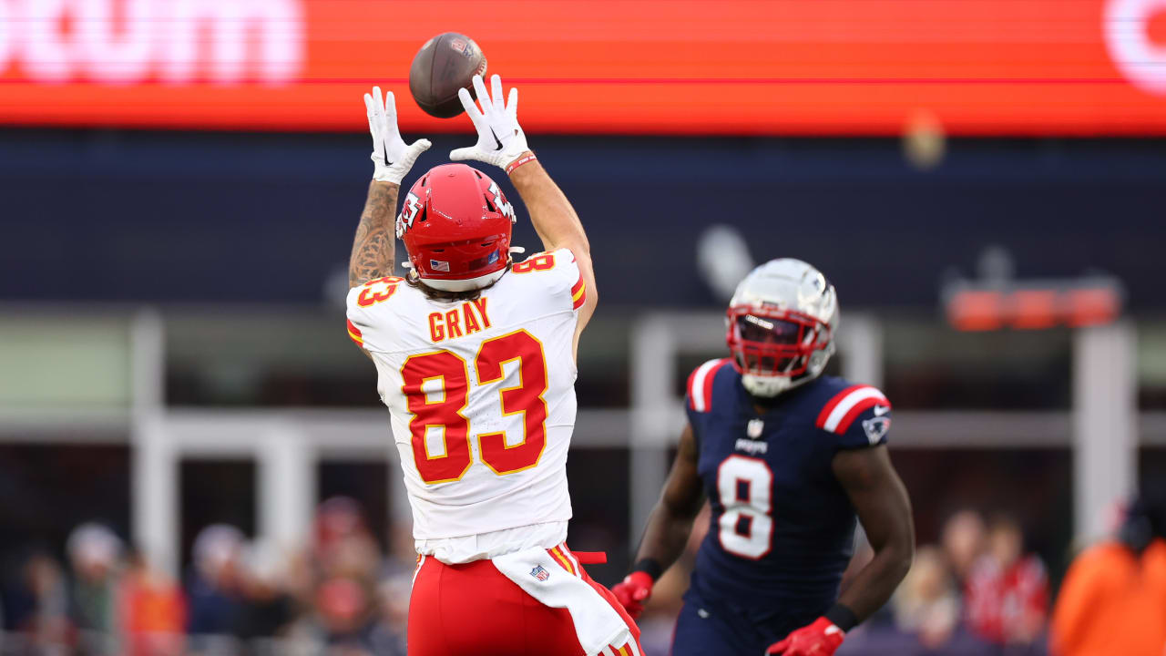 Kansas City Chiefs quarterback Patrick Mahomes' first pass of the day ...