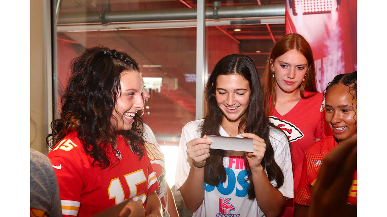 Photos: Youth Flag Football Send-Off Celebration