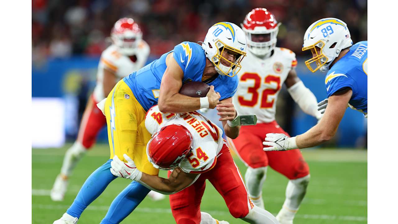Photos: Game Action from Week 1 | Chiefs vs. Chargers