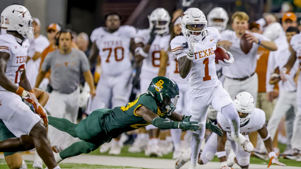 Chiefs Select Texas Wide Receiver Xavier Worthy with Pick 28 | NFL ...