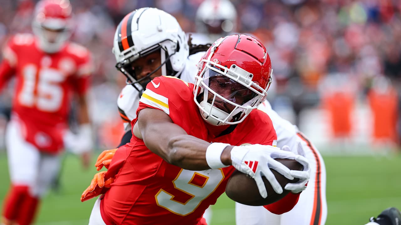 Photos: Game Action from Week 15 | Chiefs vs. Browns