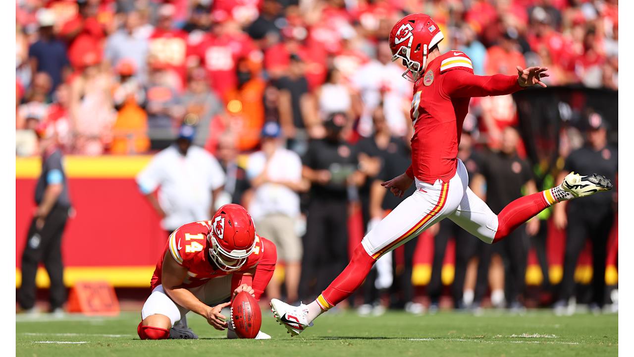 Photos: Game Action from Week 2 | Chiefs vs. Bengals