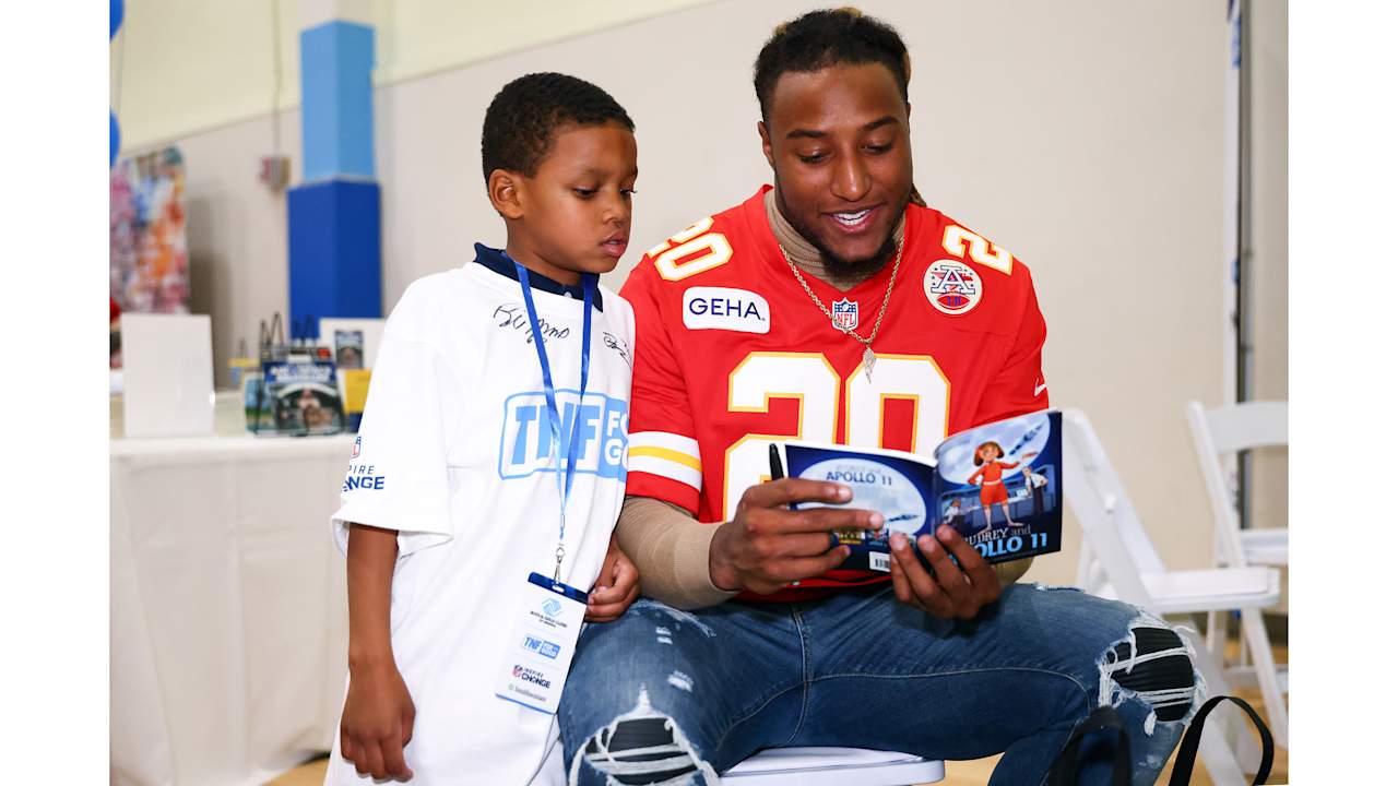 Photos: Chiefs Ambassadors attend TNF for Good Event at the Boys ...