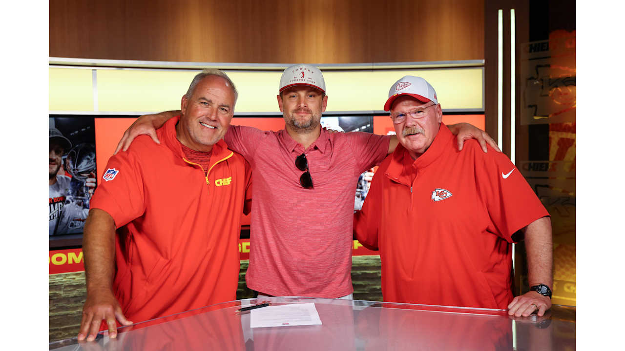 Photos: Dustin Colquitt's One Last Day as a Chief