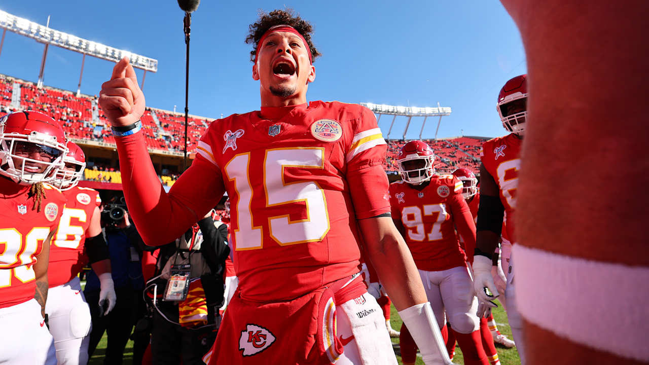 Photos: Warmups & Pregame from Week 16 | Chiefs vs. Texans