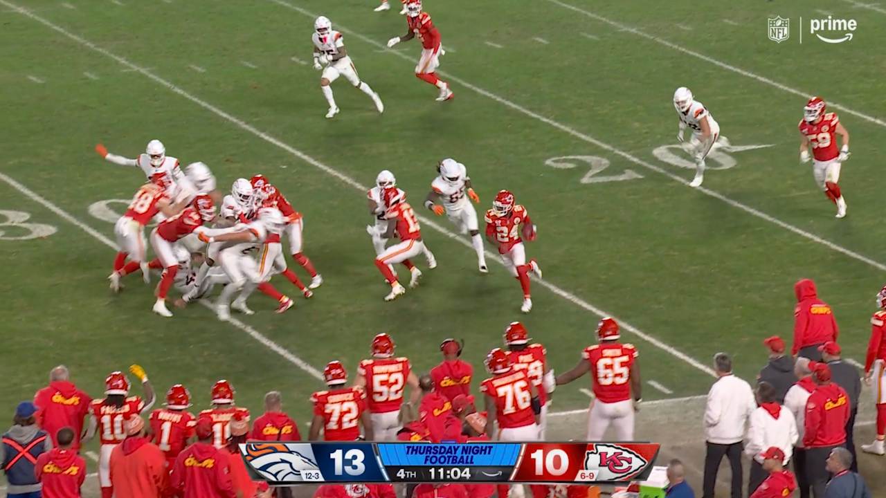 Running Back Brashard Smith's 44-yard Punt Return Sets Up Kansas City ...