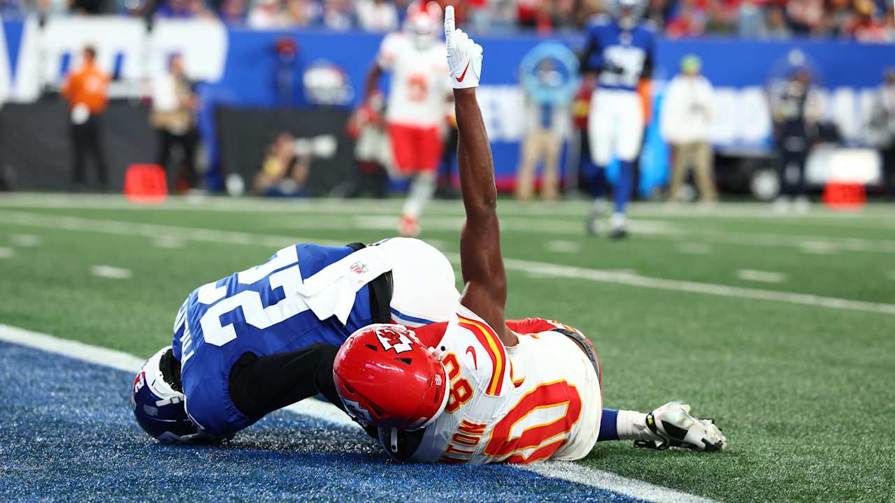 Photos: Game Action from Week 3 | Chiefs vs. Giants
