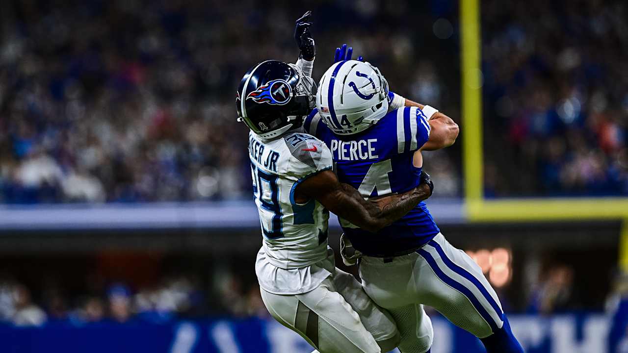 HIGHLIGHT | Daniel Jones goes DEEP to Alec Pierce vs. Titans