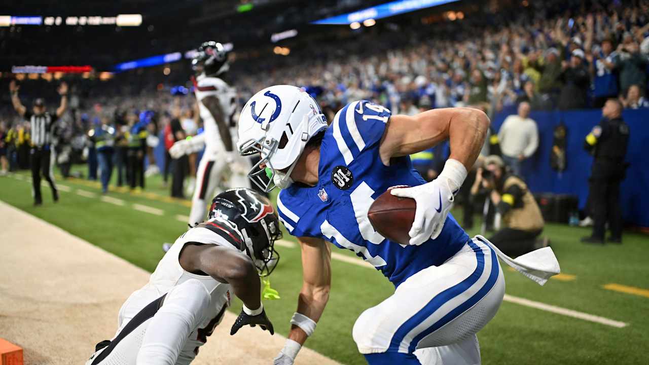 HIGHLIGHTS | Alec Pierce outleaps TWO Texans to snag 19-yard TD pass ...