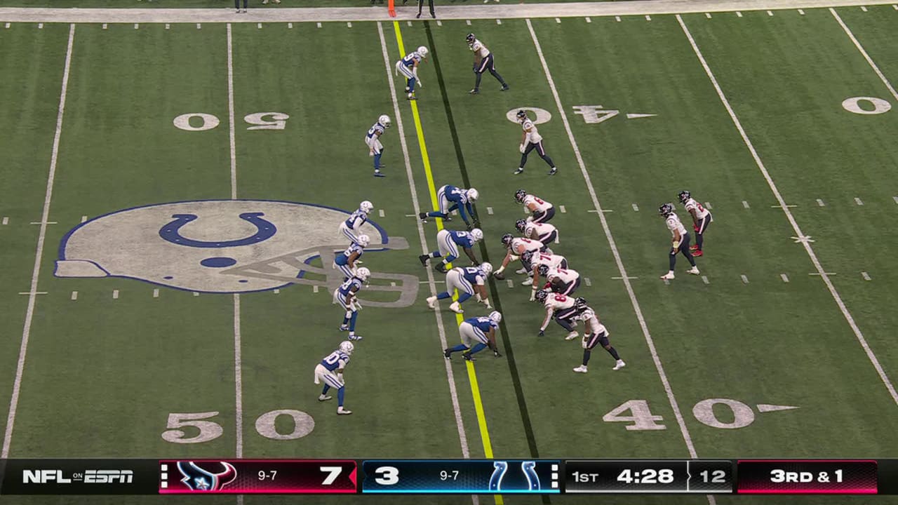 HIGHLIGHT | E.J. Speed leads Colts' stonewall of Texans on 3rd and 1