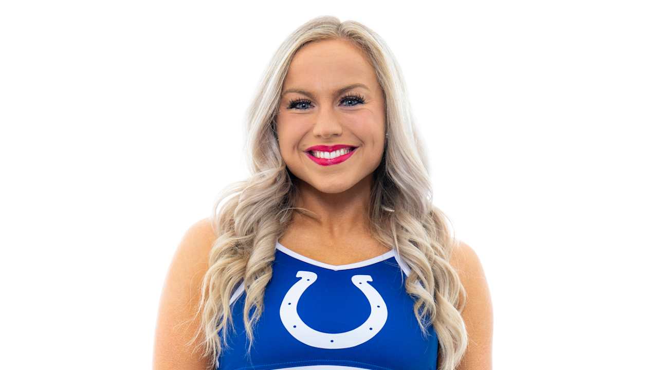Mary: 2025 Colts Cheerleader