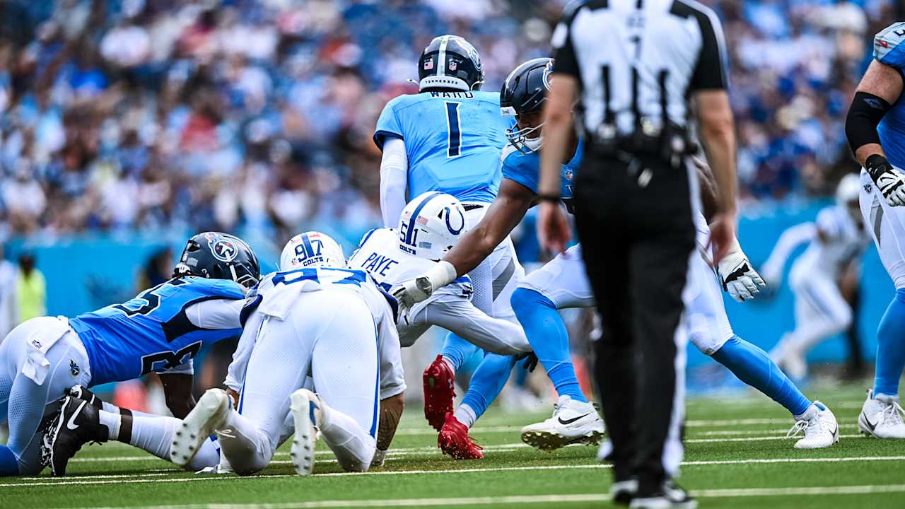 HIGHLIGHT | Colts collect back-to-back sacks on Cameron Ward to force ...