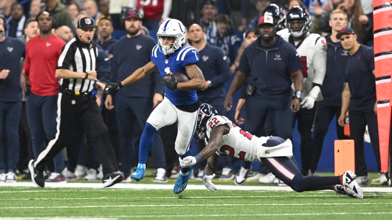 HIGHLIGHT | Josh Downs showcases his YAC prowess on 28-yard reception