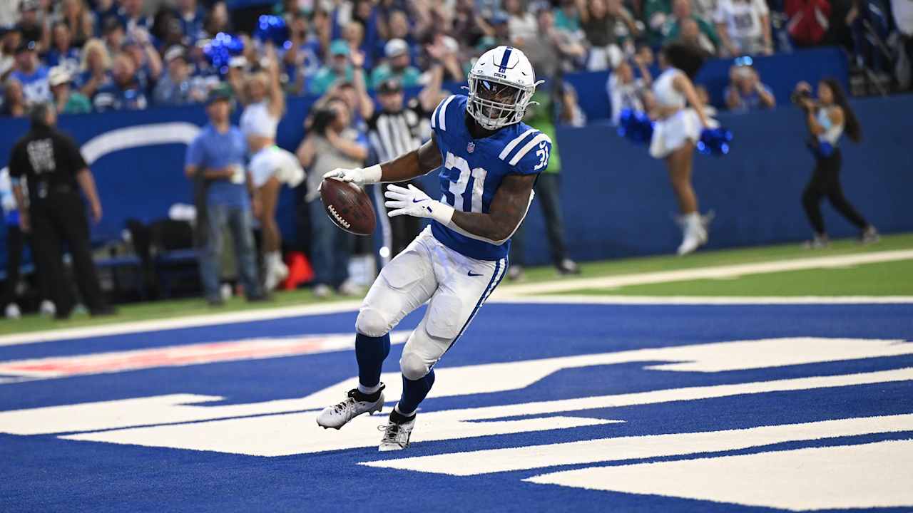 HIGHLIGHT: Tyler Goodson glides into the end zone for first career TD