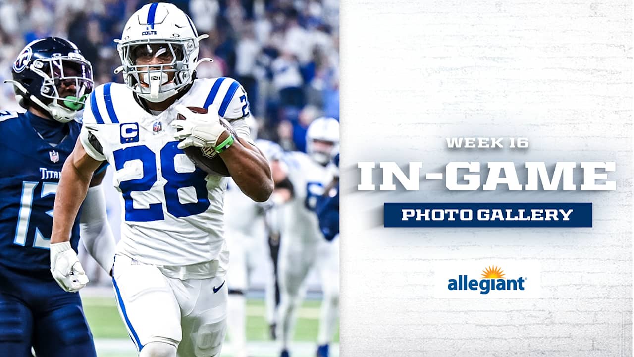 Game Photos: Colts vs. Titans, Week 16