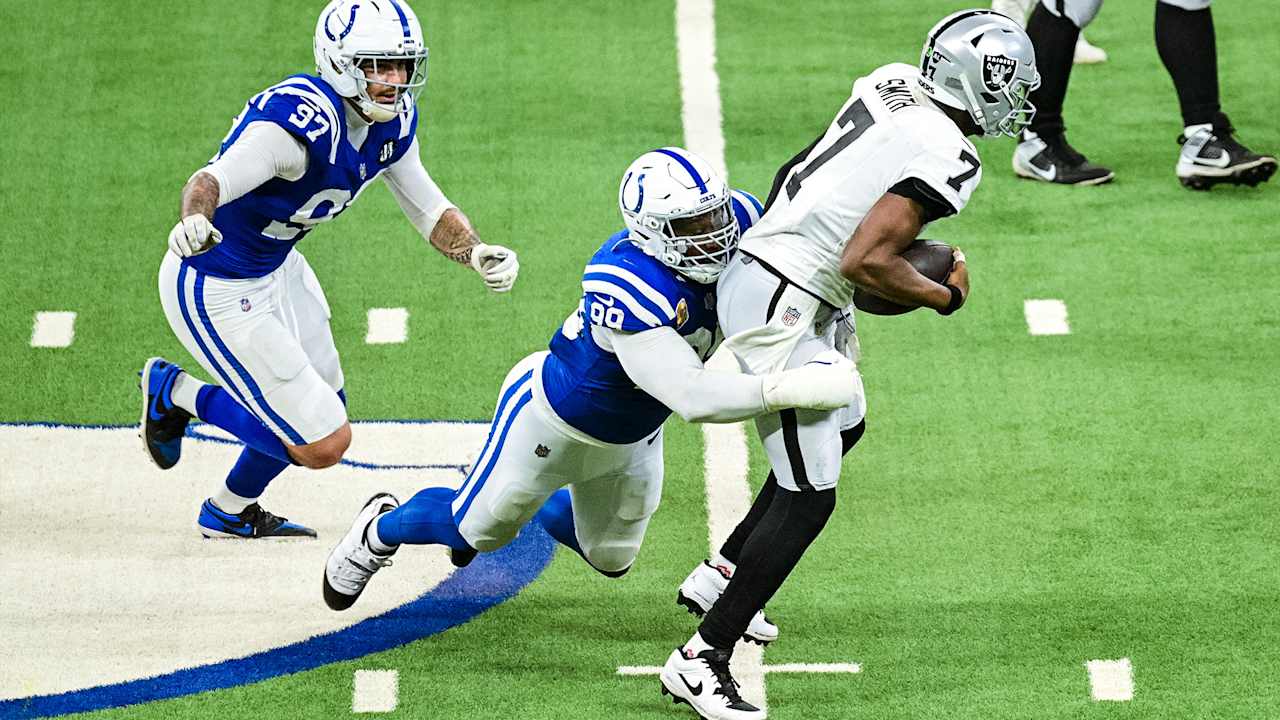 HIGHLIGHT | DeForest Buckner SACKS Geno Smith