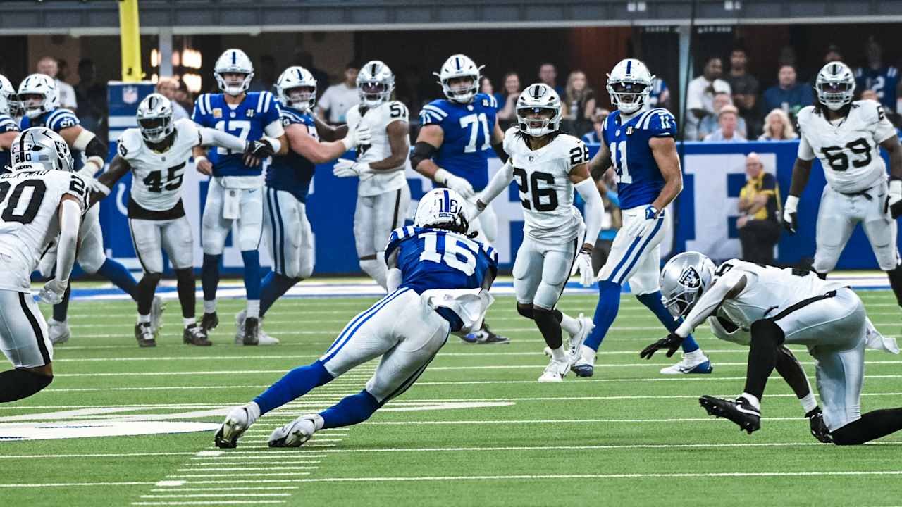 HIGHLIGHT | Daniel Jones and Ashton Dulin dissect the defense for 20 ...