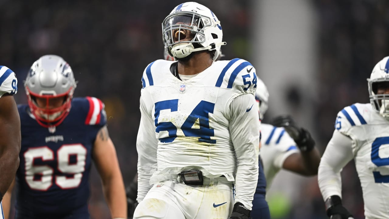 Dayo Odeyingbo makes a statement with three first half sacks versus New ... Dayo Odeyingbo makes a statement with three first half sacks versus New ...
